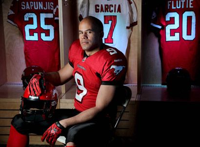A Picture A Day...Jon Cornish and the new Calgary Stampeders uniform by ...