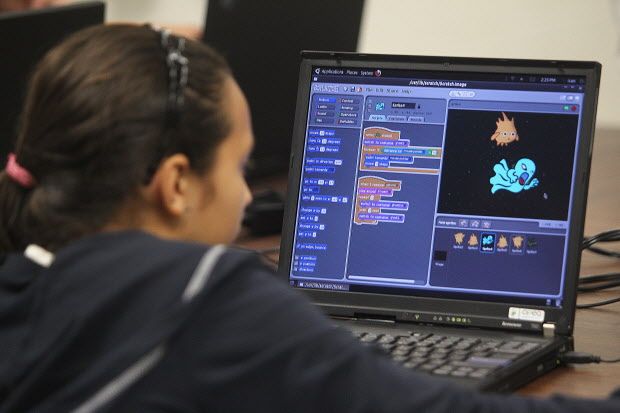 Back to school shopping: A tablet, a notebook computer or a hybrid ...