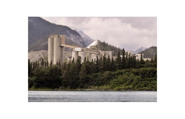 Lafarge finishes $20 million emissions reduction upgrade of Exshaw ...