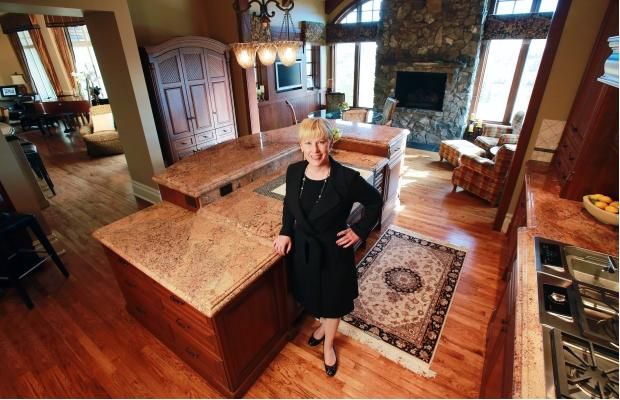 Calgary luxury home resale market sets all-time record | Calgary Herald