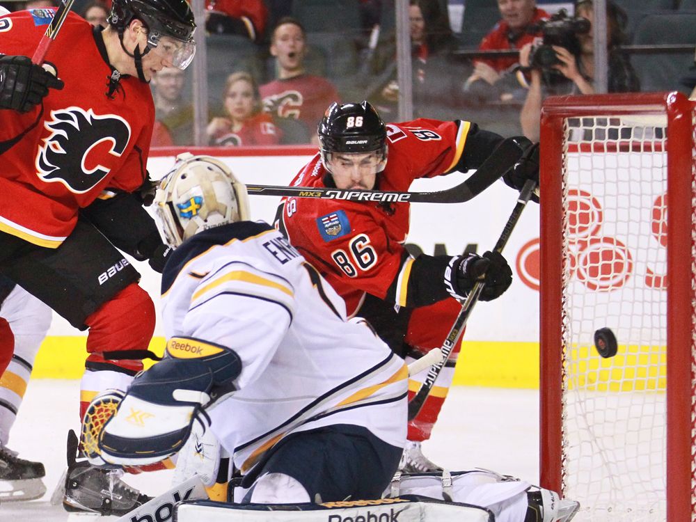 Flames slice Sabres 4-1 | Calgary Herald