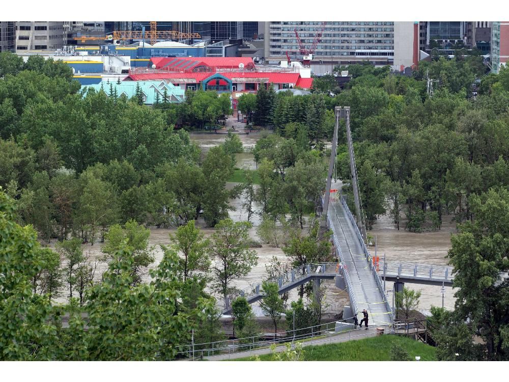 Officials warn of river risks, possible flooding | Calgary Herald
