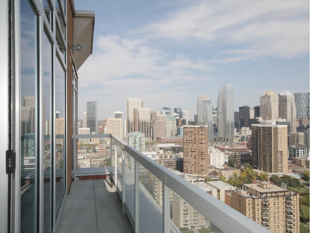 Condos, townhomes set new resale annual records in Calgary | Calgary Herald