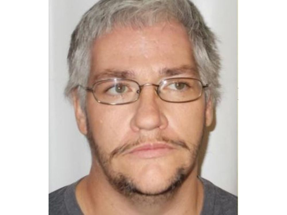 Escaped Calgary firebomb killer arrested in Victoria | Calgary Herald