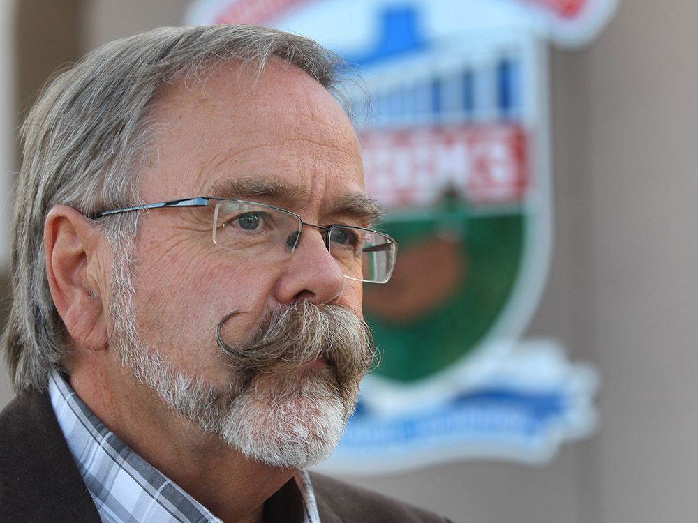 Martin Shields takes a victory in Bow River | Calgary Herald