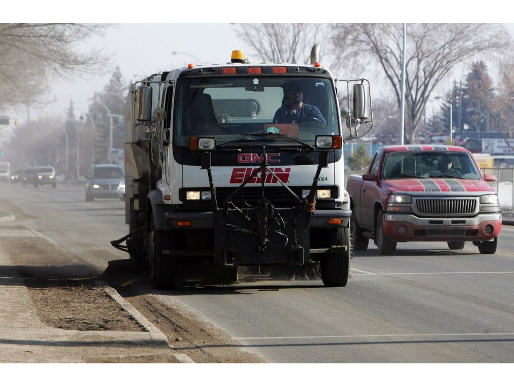 Mild winter gives city a jump on street sweeping | Calgary Herald