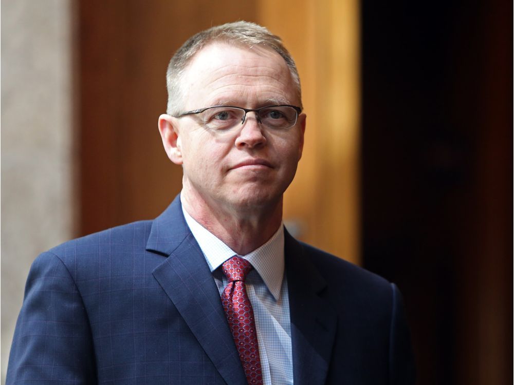 Oilpatch: Canadian oilsands firms deal cautiously with prices, Brexit ...