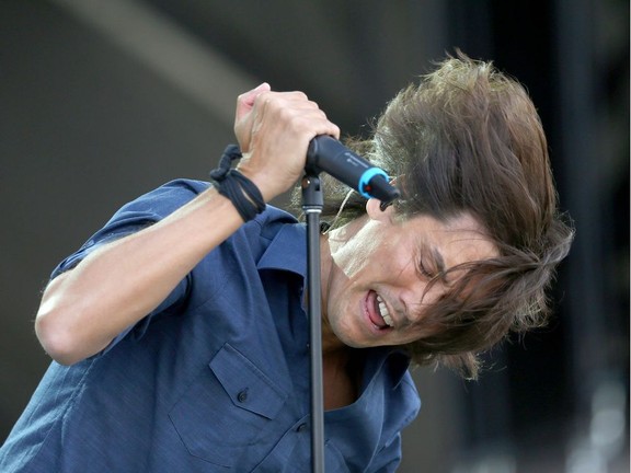 Review: Kiss, The Cult and Moist keep the clouds away during ...