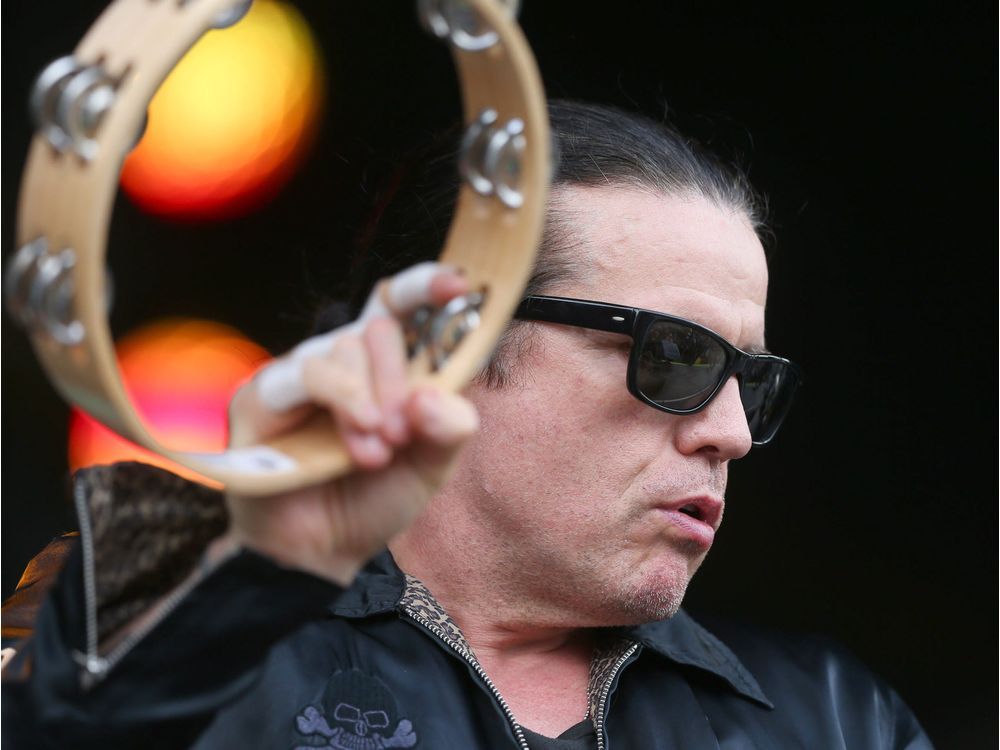 Review: Kiss, The Cult and Moist keep the clouds away during ...