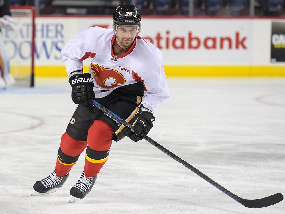 Chris Higgins faces test as Flames face Canucks | Calgary Herald