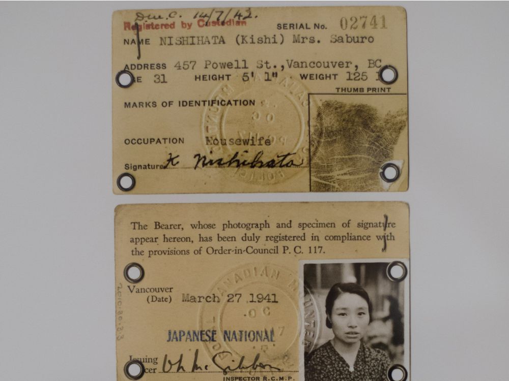 Photo exhibit reveals dark history of Japanese internment camps ...