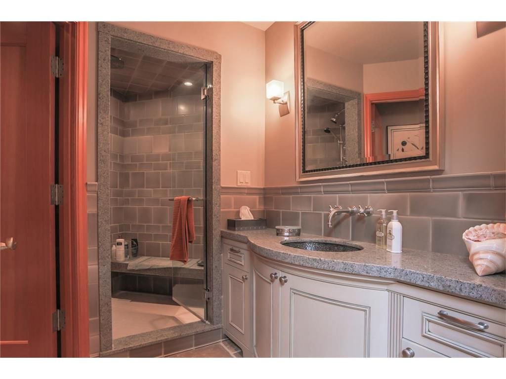 Home of Calgary billionaire Clay Riddell selling for $9.9 million ...