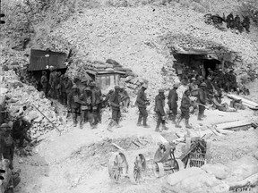 Unsung Canadian sacrifice on Hill 70 in France finally gets salute ...