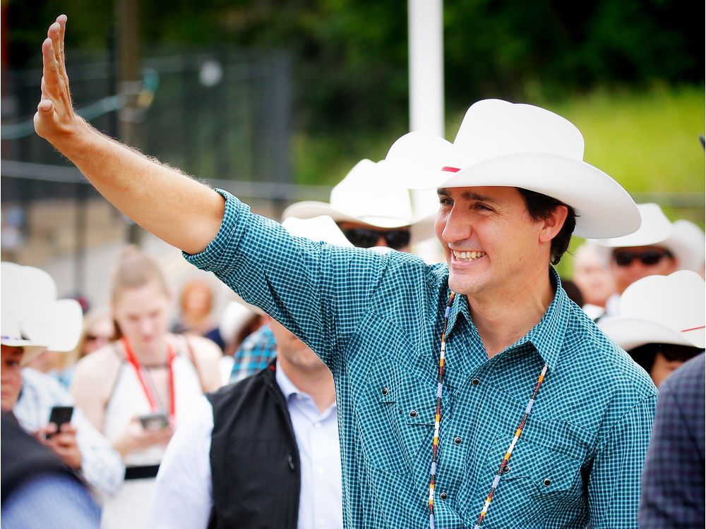 Don Braid: Justin Trudeau's fame grows, along with his troubles ...
