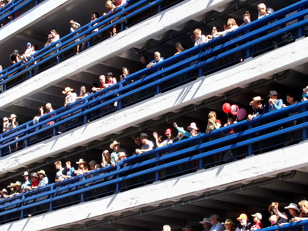 Question of the Day: What do you think of the reversed Stampede Parade ...