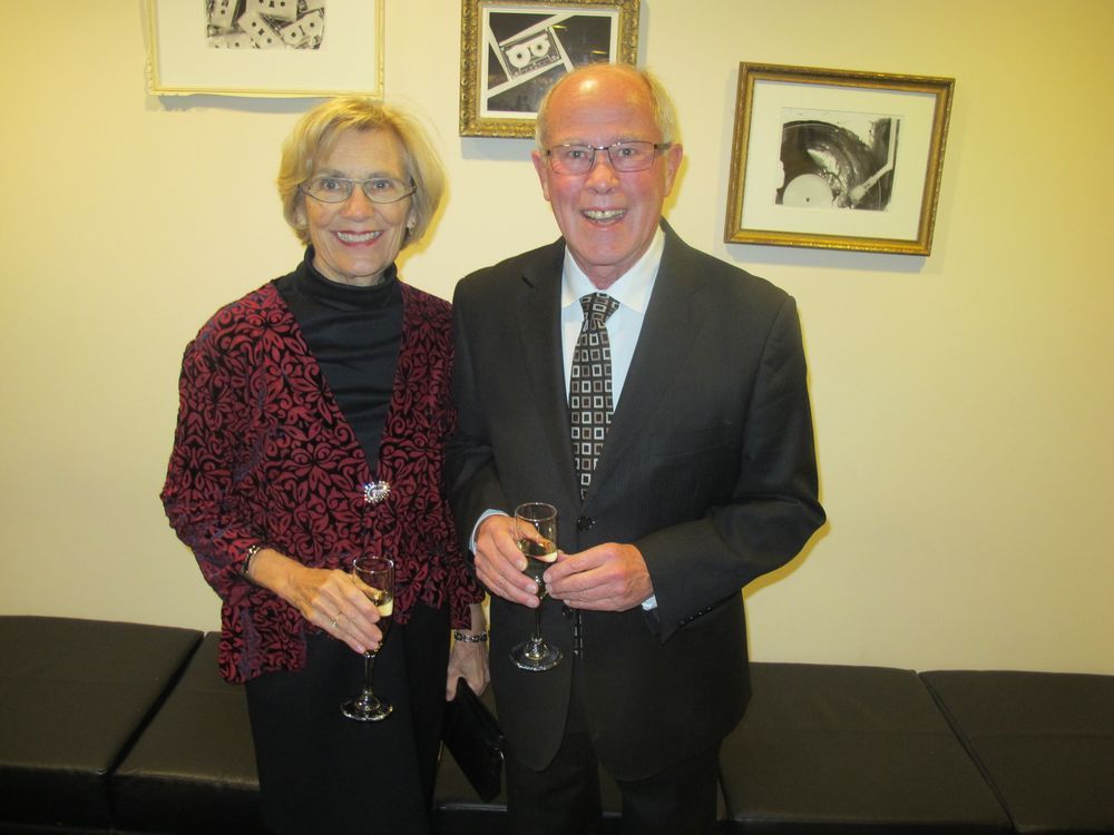 Bob McPhee saluted in grand style | Calgary Herald