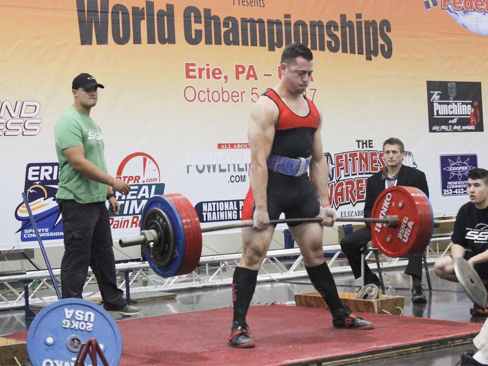 Alex Pronchuk wins powerlifting world title | Calgary Herald