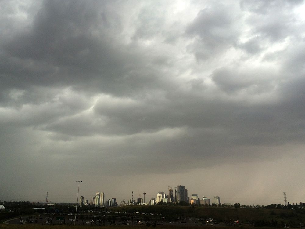 Severe thunderstorm warning over for Calgary | Calgary Herald
