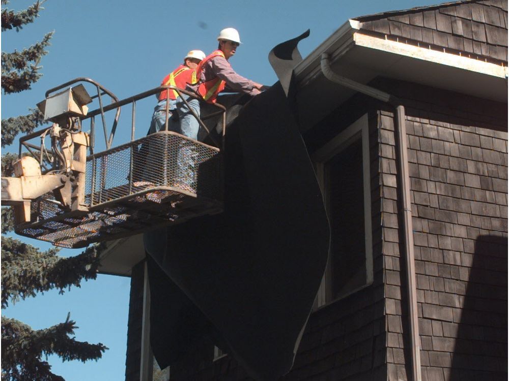 Twenty years ago today: The Calgary General Hospital was brought down ...