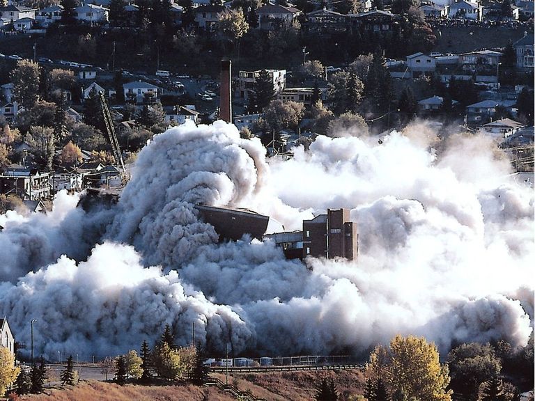 Twenty years ago today: The Calgary General Hospital was brought down ...