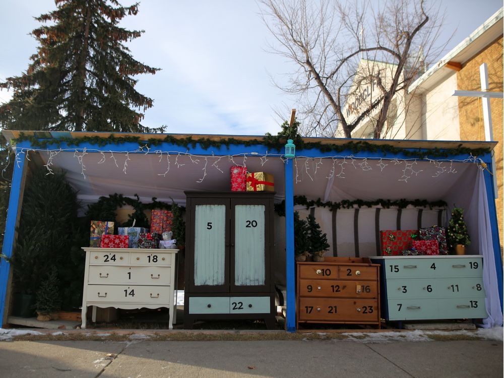 Church creates life-sized advent calendar to give back to community ...