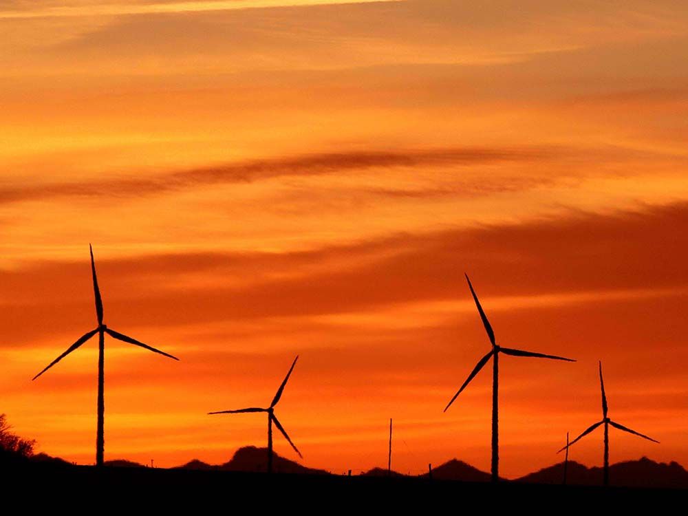 High winds batter southern Alberta for second day | Calgary Herald