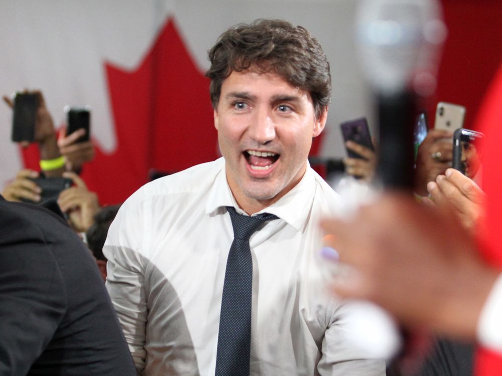 Northeast Calgary Justin Trudeau rally draws hundreds | Calgary Herald