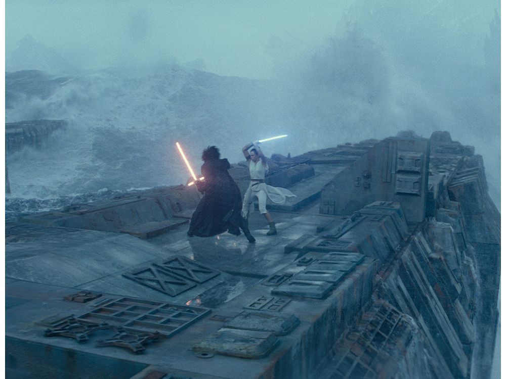 Galaxy's End: J.J. Abrams, writer Chris Terrio and cast of The Rise of ...