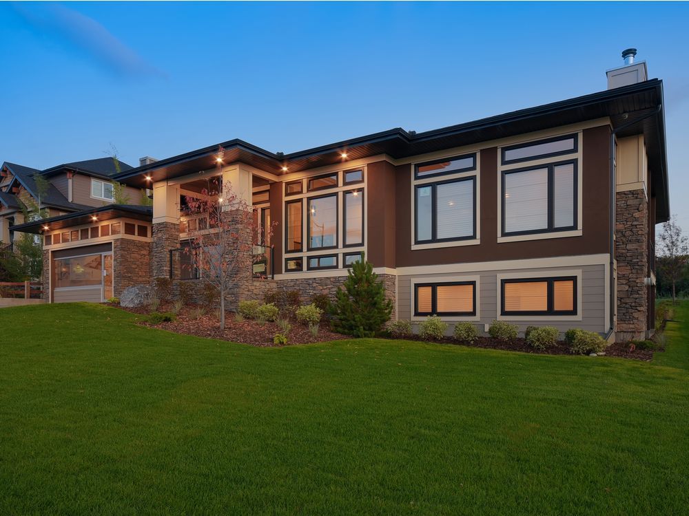 Crestmont View offers estate living with views of mountains, valley ...