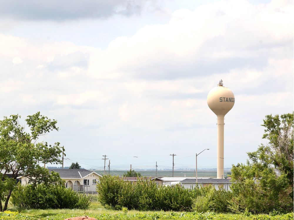 Police called to polling station for Blood Tribe election | Calgary Herald