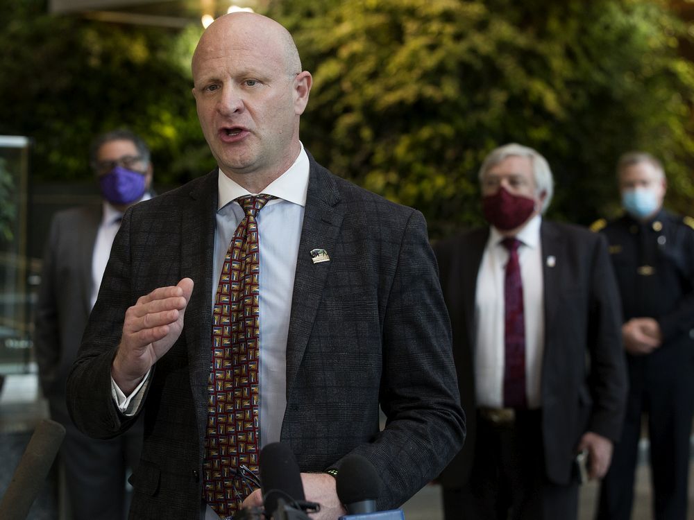 Alberta mayors make their case against centralized EMS dispatch ...