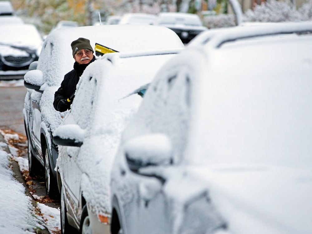 Calgary wakes up blanketed in first snowfall of the season | Calgary Herald