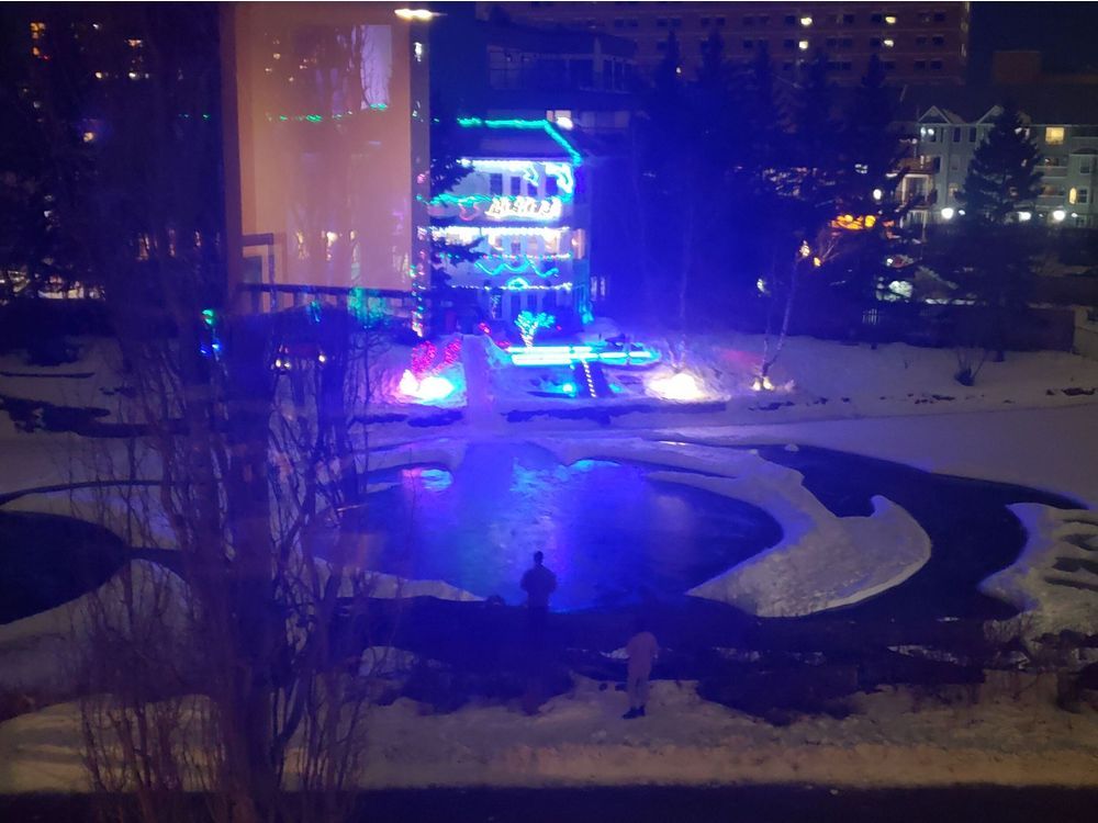 Icy art warms the heart of a Calgary community | Calgary Herald
