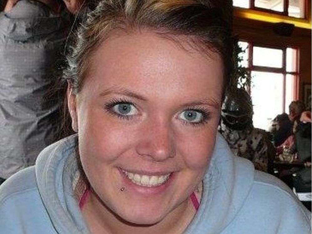 Crown seeks minimum 35 years for man who killed parents and girlfriend ...