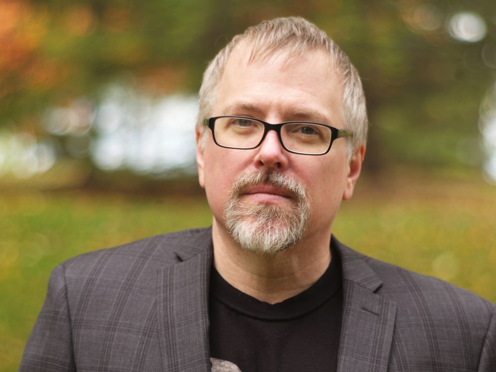 Jeff VanderMeer subverts genre with page-turning eco-thriller ...