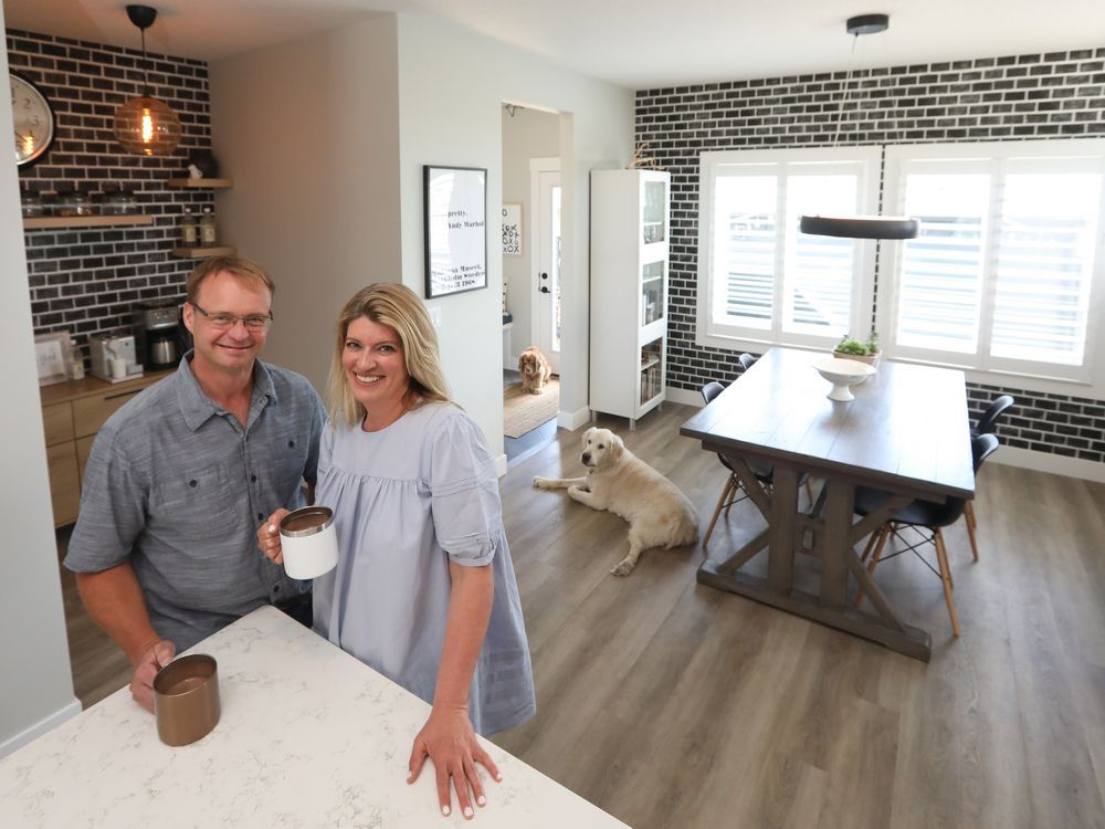 Modern style: award-winning home showcases eye-catching selections ...