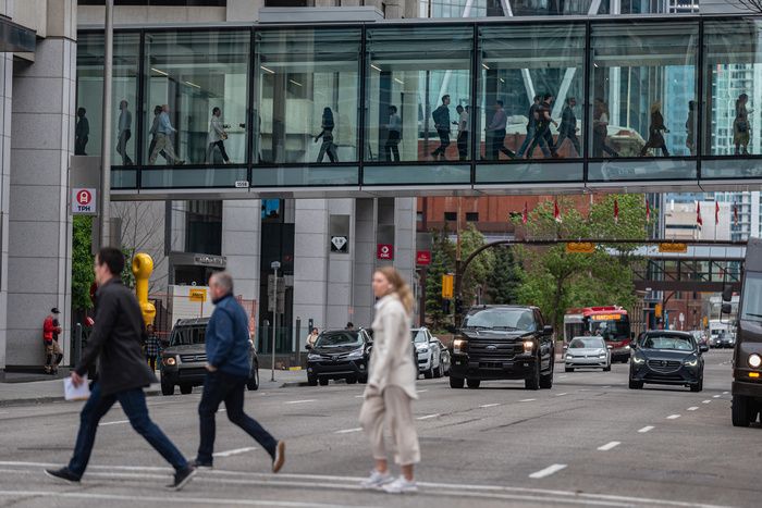 Opinion: In support of Calgary's Plus 15 system | Calgary Herald