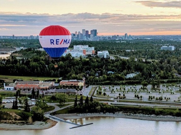 RE/MAX on top of Calgary Readers’ Choice Awards for 28th year in a row ... RE/MAX on top of Calgary Readers’ Choice Awards for 28th year in a row ...