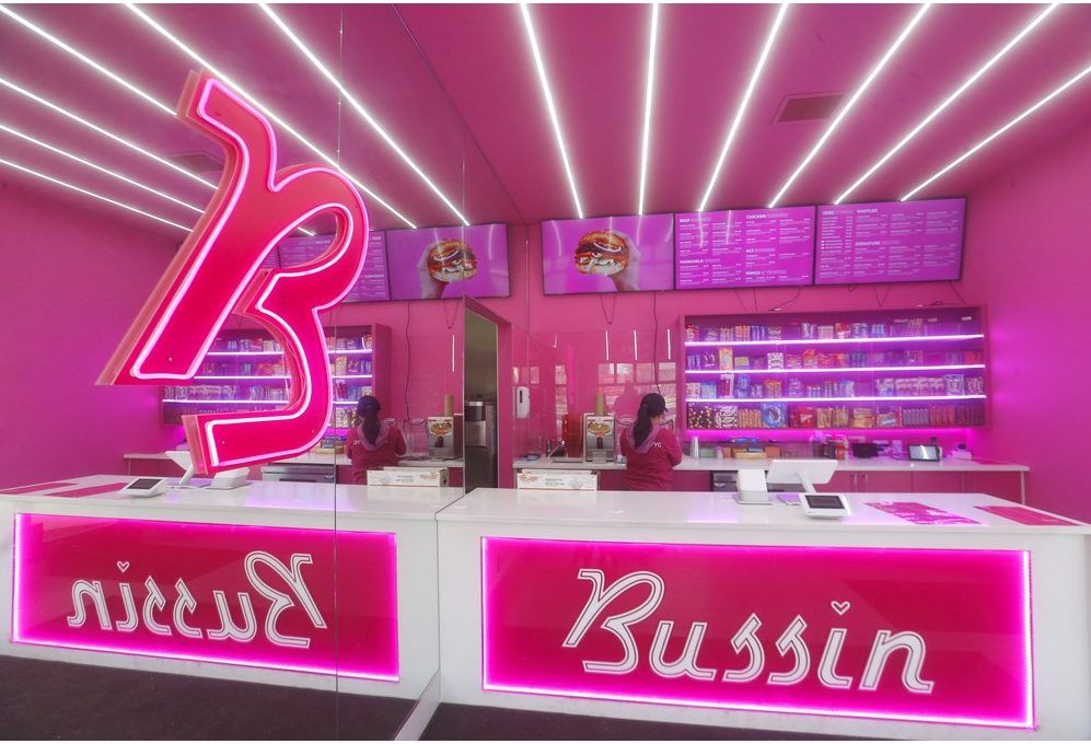 Chorney-Booth: Locally owned fast food joints satisfy cravings with quality treats | Calgary Herald