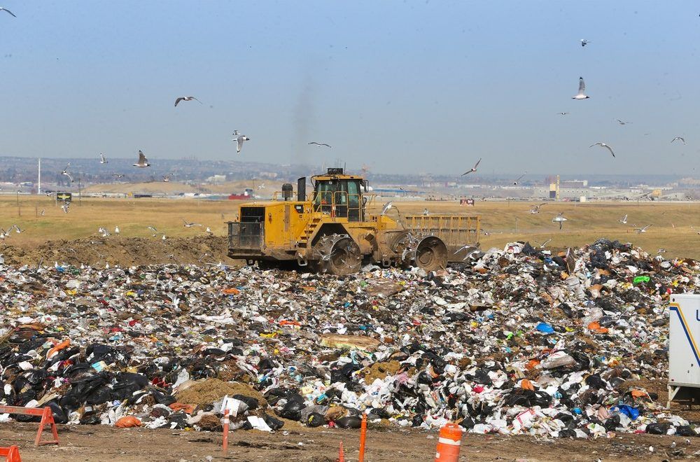 How We Live: Mend it, don’t trash it | Calgary Herald