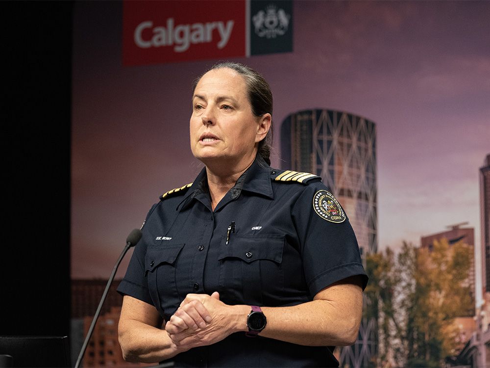 Alberta wildfires: Calgary deploys personnel, readies to help evacuees ...