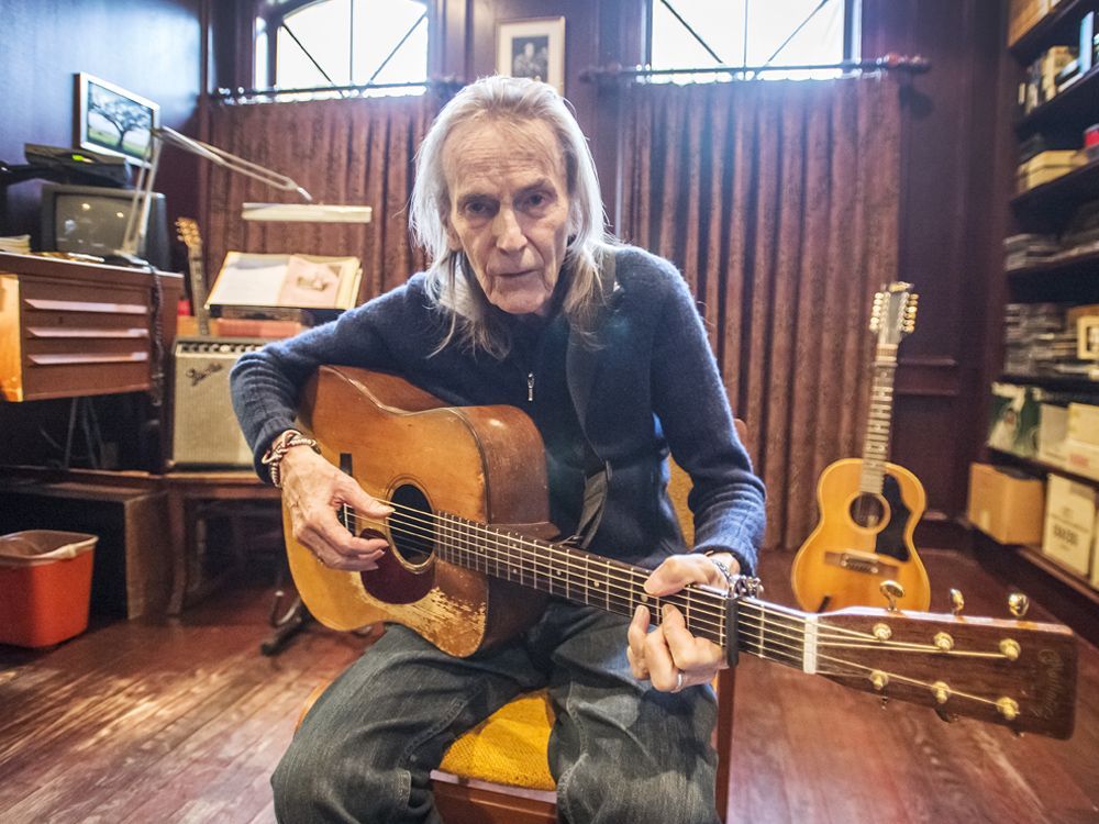 Gordon Lightfoot, legendary Canadian folk singer-songwriter, dead at 84 ...