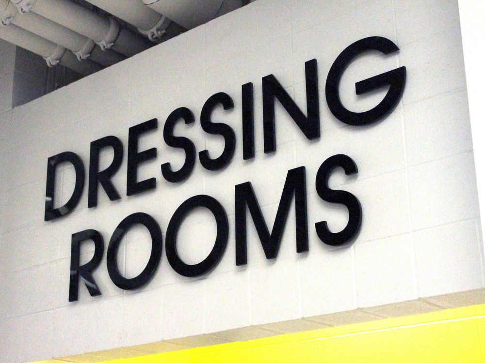 Hockey Calgary introduces 'interim' dressing room policy | Calgary Herald