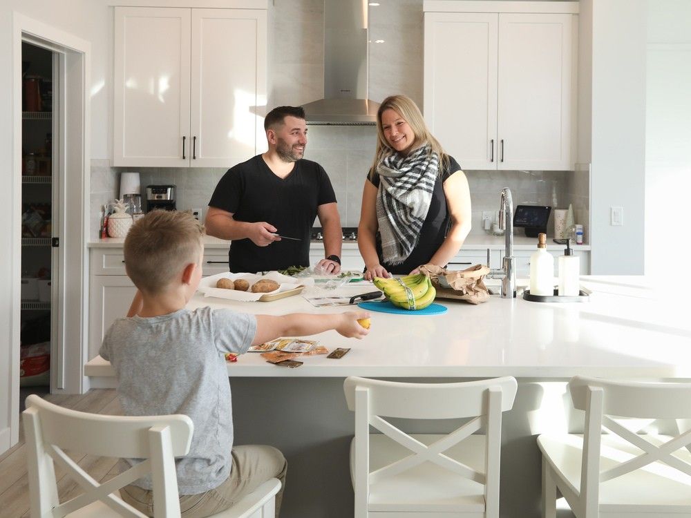 B.C. family builds dream home with Sterling Homes in Wedderburn ...