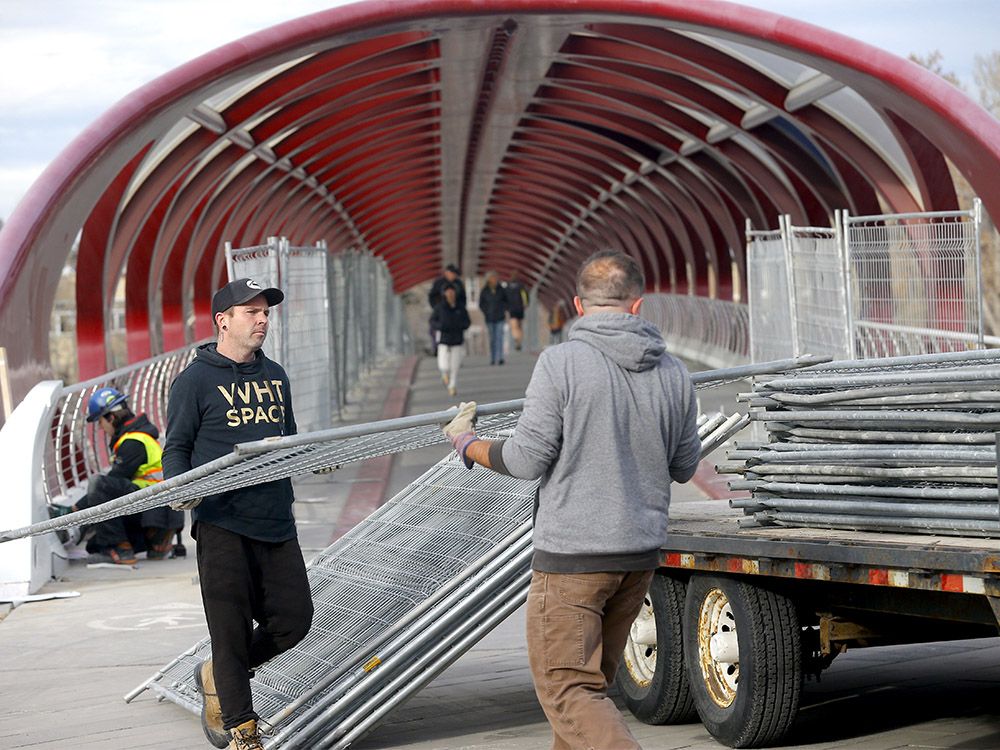 Repairs on much-vandalized Peace Bridge nearing completion | Calgary Herald