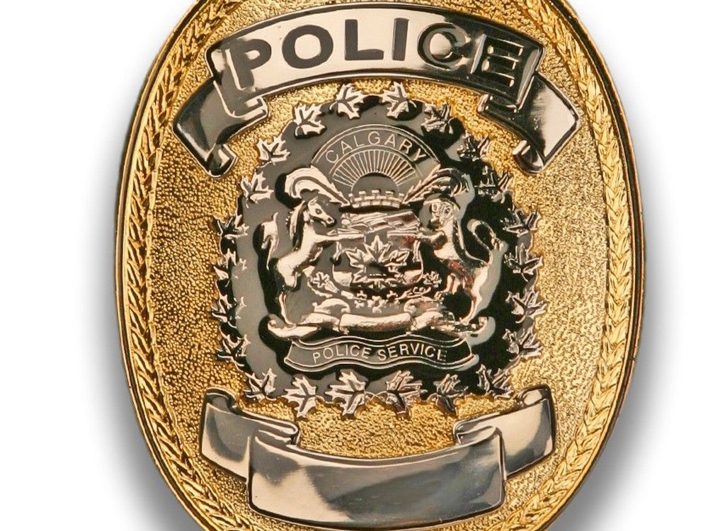 Calgary Police Service badge stolen near Canmore hiking trail | Calgary ...