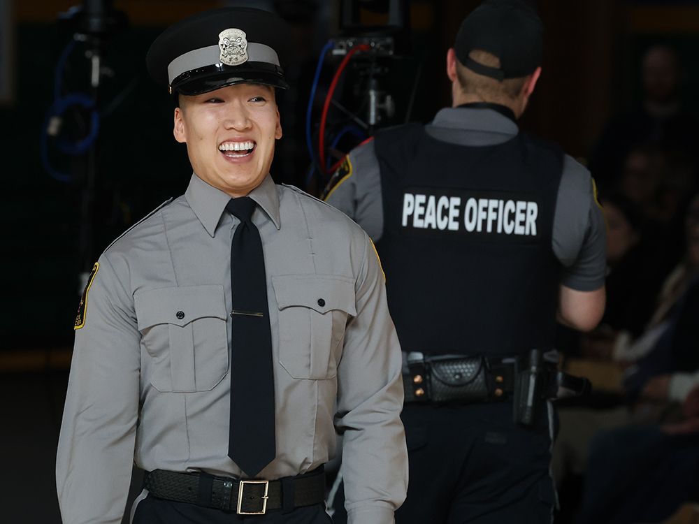 22 Calgary peace officers graduate, with 10 headed for transit duty ...