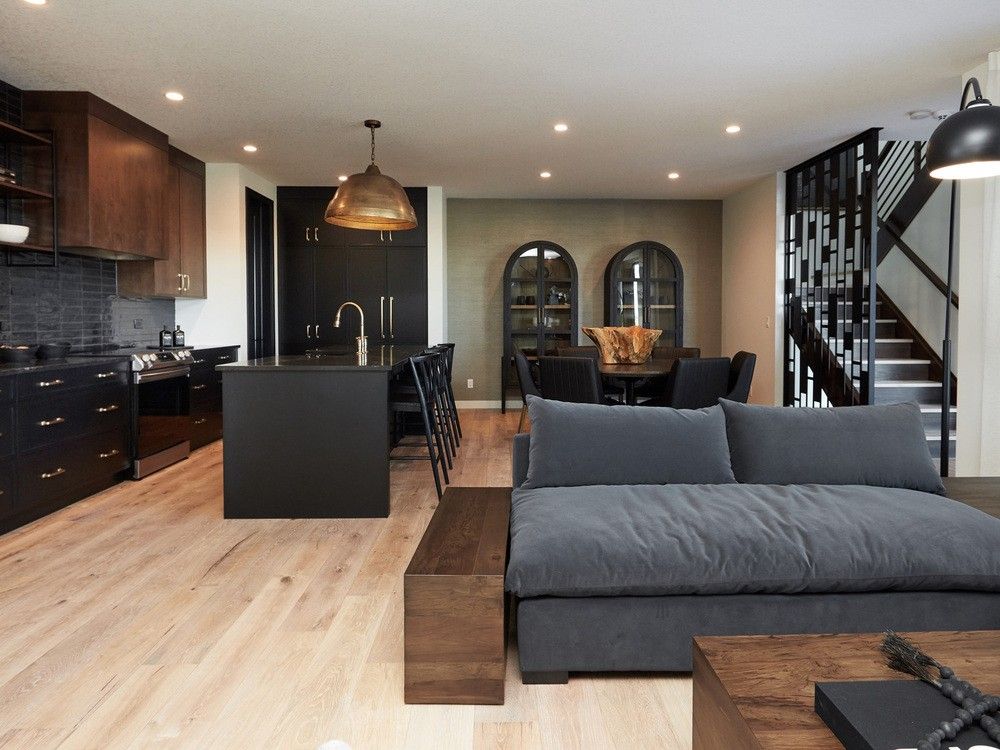 A visit to Alpine Park and this couple 'just knew it was the one ...