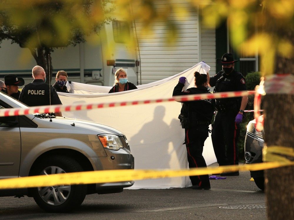 Calgary police stumble upon murder scene on unrelated call, court told ...
