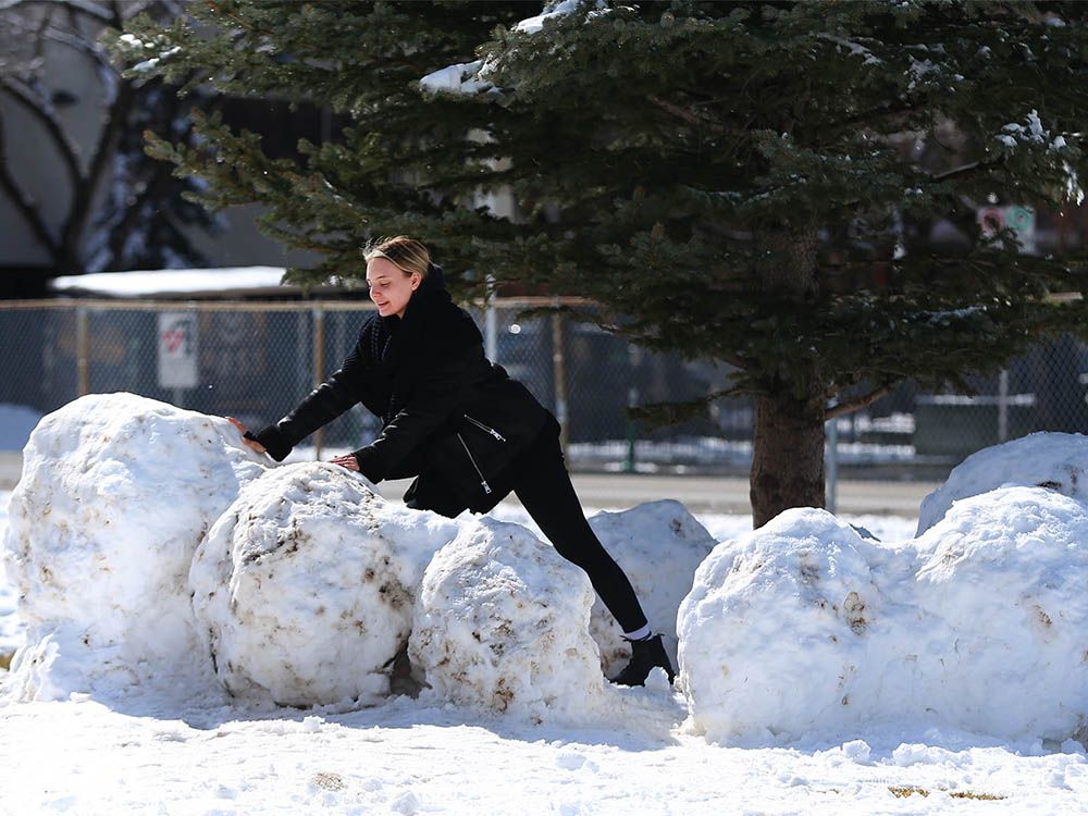 Calgary photographers out and around town for the April 5-7 weekend ...
